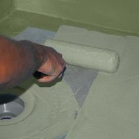 Laticrete Hydro Ban Waterproofing / Anti-fracture Membrane 5 gal (9255 ...