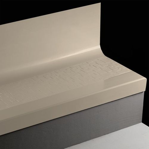 Tarkett - Marche d'escalier en caoutchouc avec contremarche intégrée ...